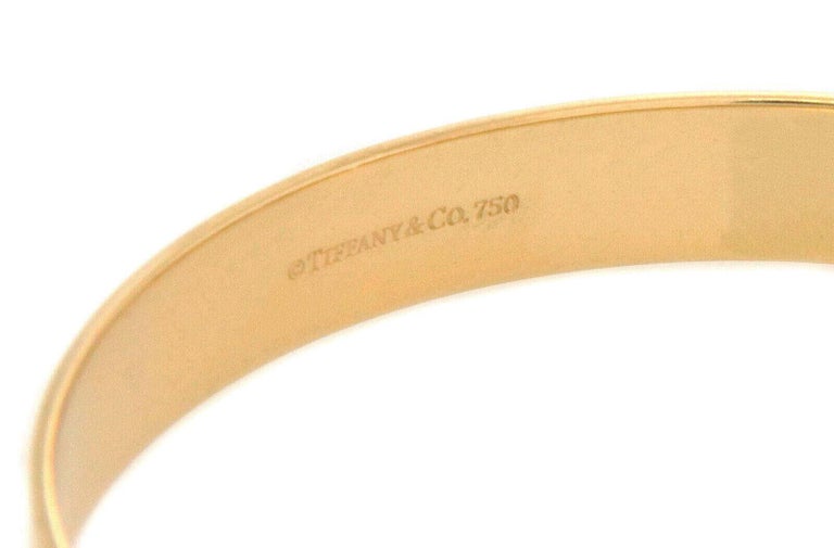 Tiffany and Co. 18k Yellow Gold Diamond Keyhole Lock Bangle For Sale at ...