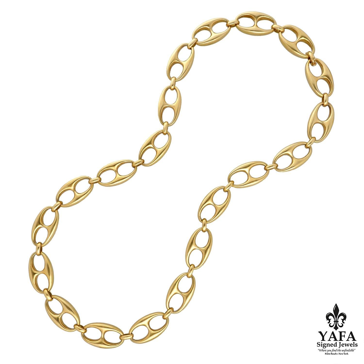TIFFANY and CO. 18K Yellow Gold Necklace For Sale at 1stDibs