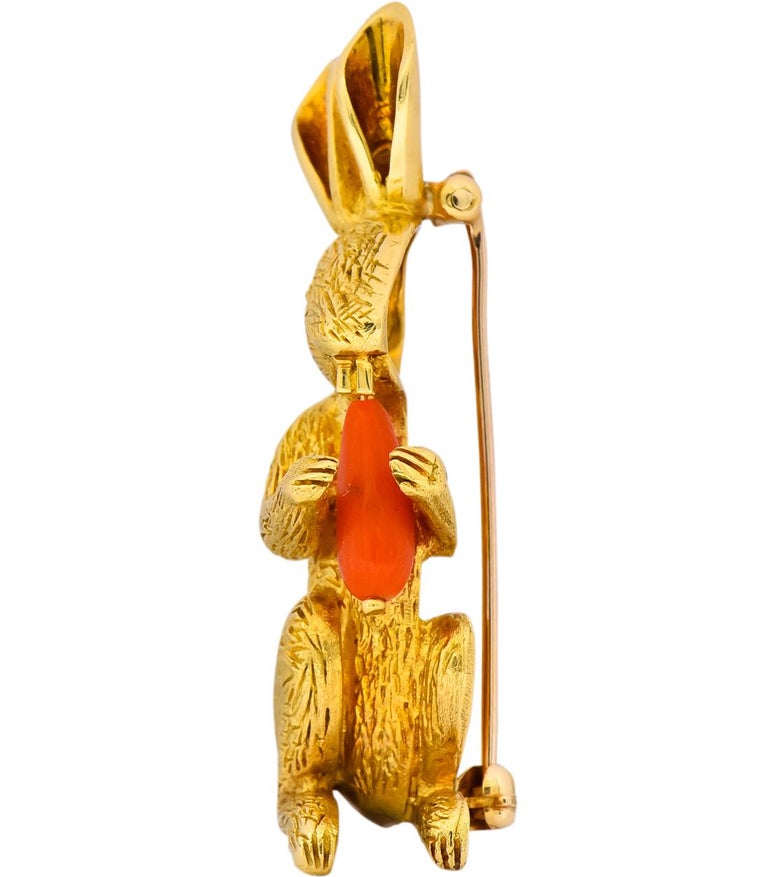 Tiffany and Co. 1970s Vintage Coral Ruby 18 Karat Gold Rabbit Brooch at ...