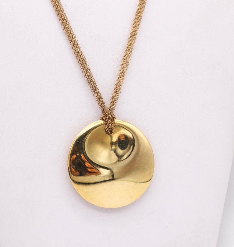 Tiffany and Co. 1982 Elsa Peretti Round Disc Mesh Necklace in 18 Karat ...
