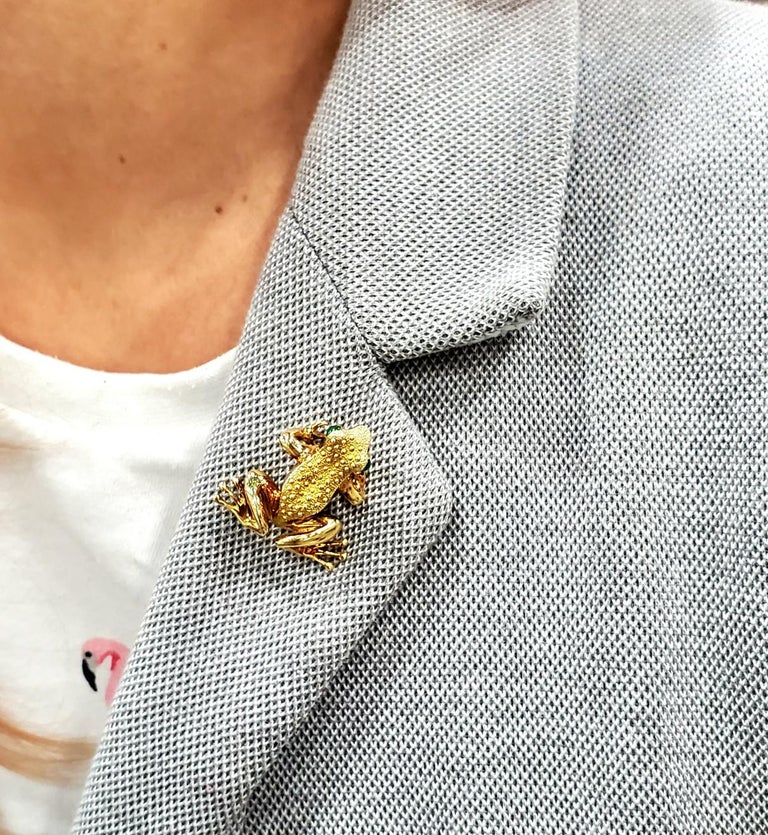 Tiffany and Co. 1989 Frog Pin Brooch in 18kt Yellow Gold with Green ...