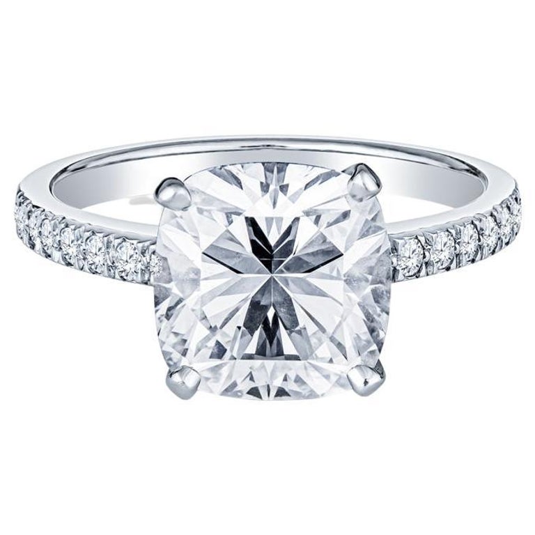 Verlobungsring aus Platin von Tiffany and Co. mit 3,11 Diamant im ...
