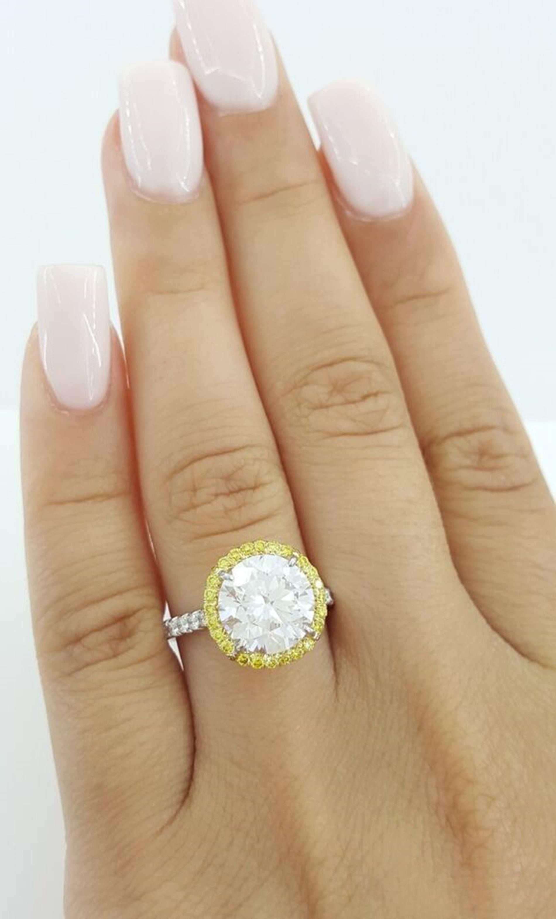 Tiffany and Co. 3.55 ct Soleste Platinum and 18k Yellow Gold Diamond Ring For Sale at 1stDibs