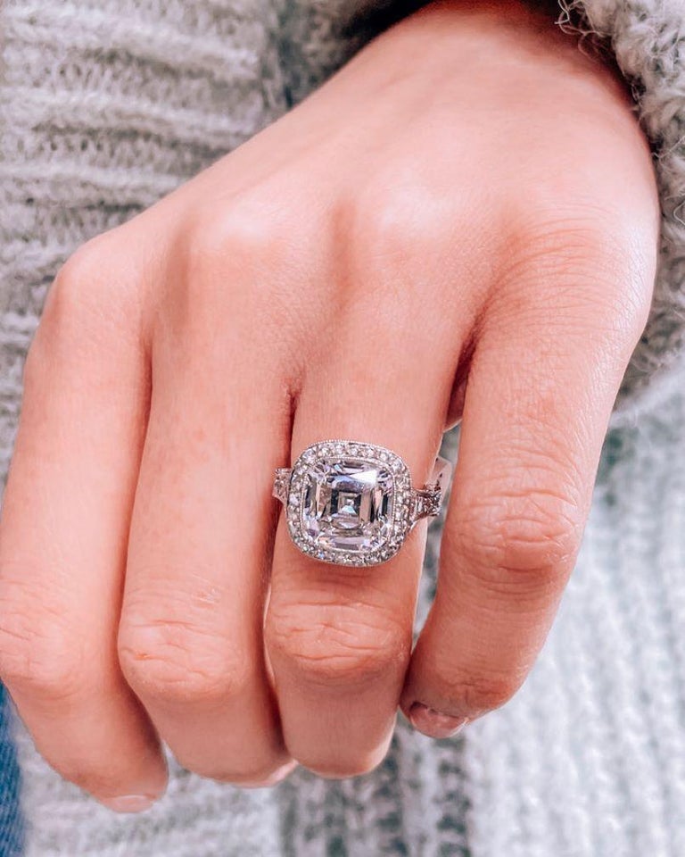 Tiffany and Co 5.56 Carat E VS2 Cushion Cut Diamond Legacy Platinum ...