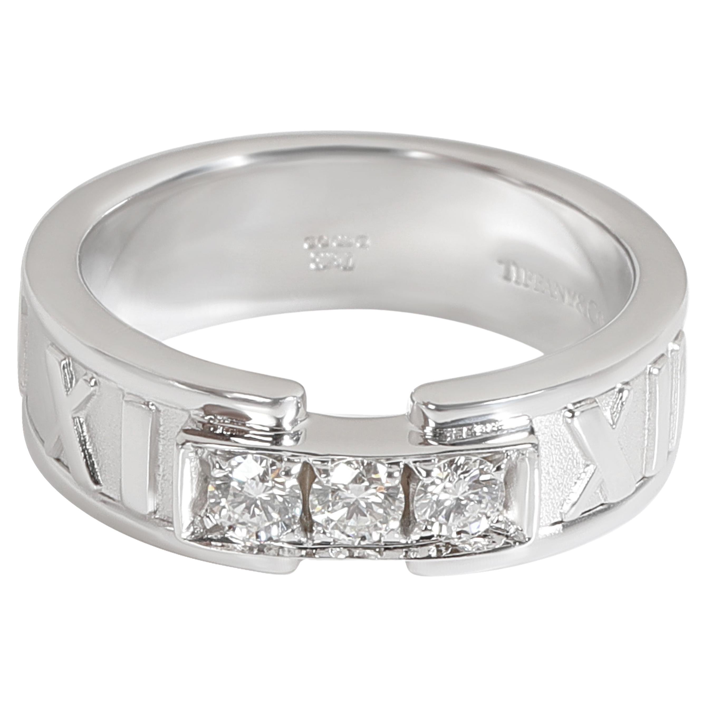 Tiffany and Co. 18K Gold Ribbon Bow Ring For Sale at 1stDibs | tiffany gold bow ring, tiffany ...