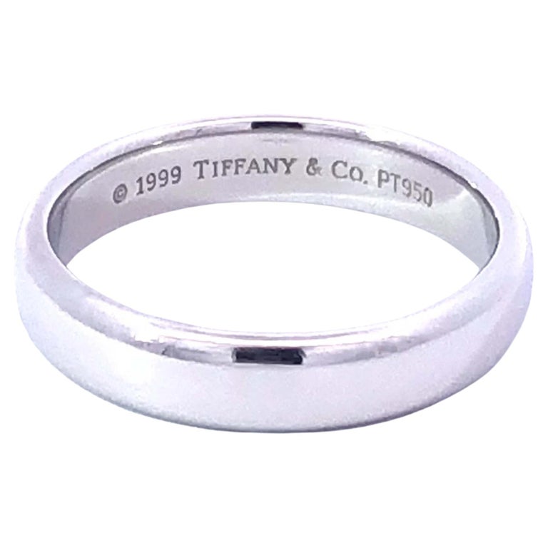 Tiffany and Co. Classic Platinum Wedding Band Ring For Sale at 1stDibs