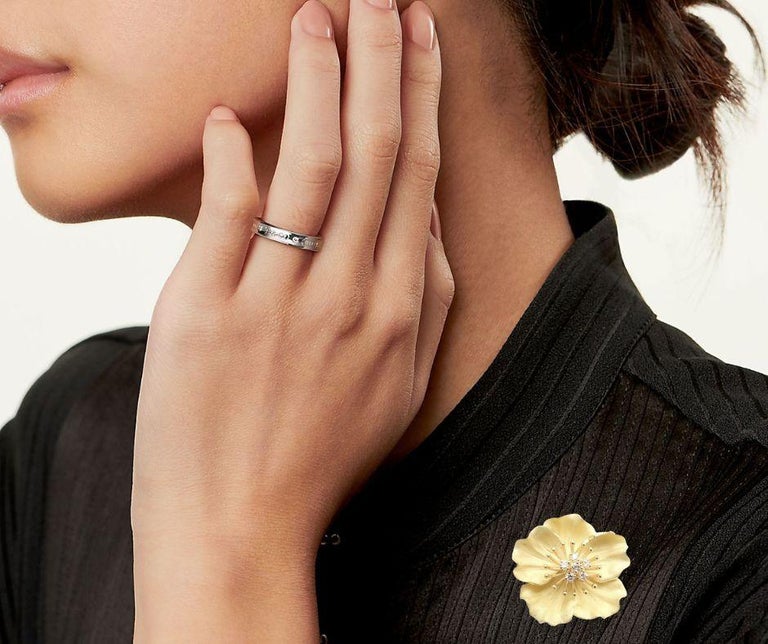 Tiffany and Co. Diamond and Gold Dogwood Flower Pin Brooch For Sale at 1stDibs