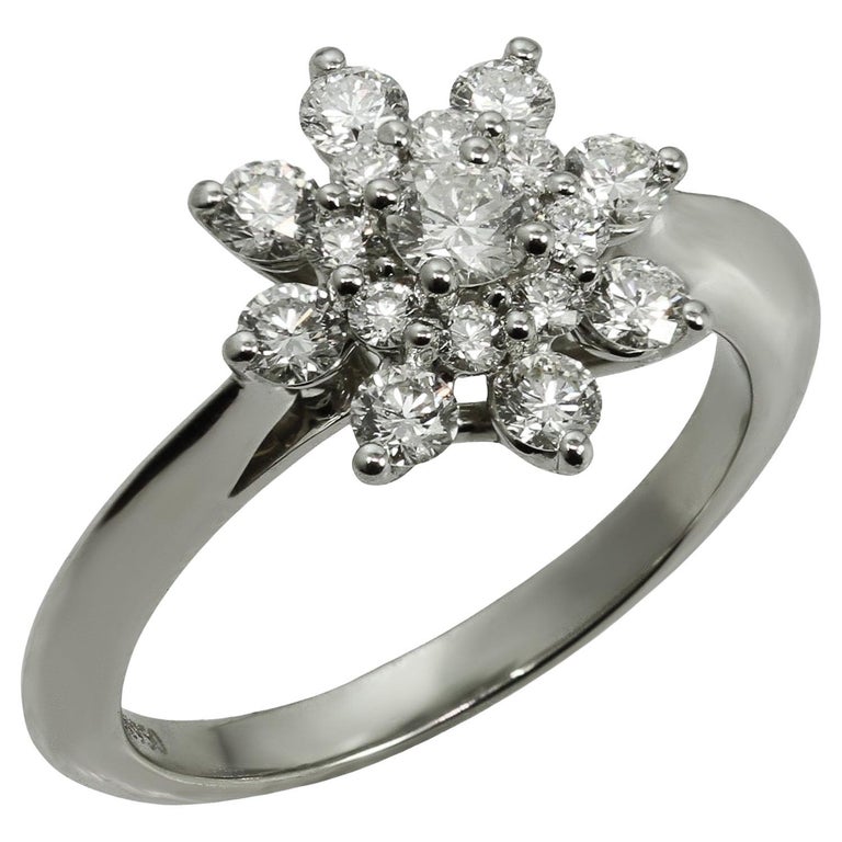 Tiffany and Co. Diamond Platinum Flower Ring For Sale at 1stDibs