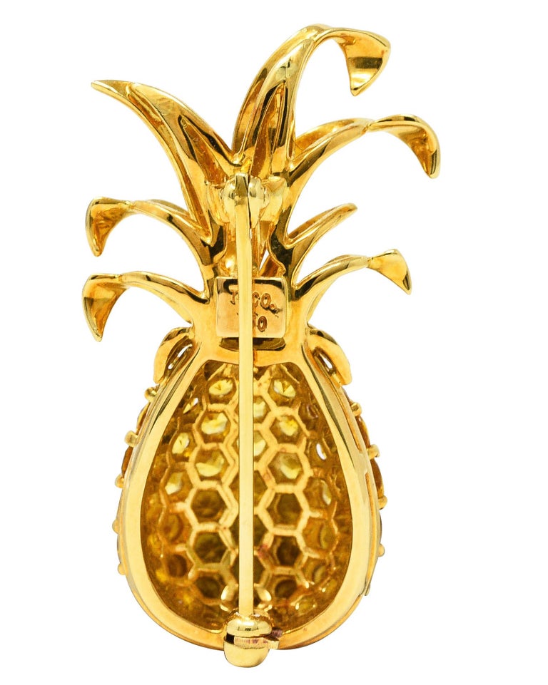 Tiffany and Co. Diamond Yellow Sapphire 18 Karat Yellow Gold Pineapple Brooch For Sale at 1stDibs