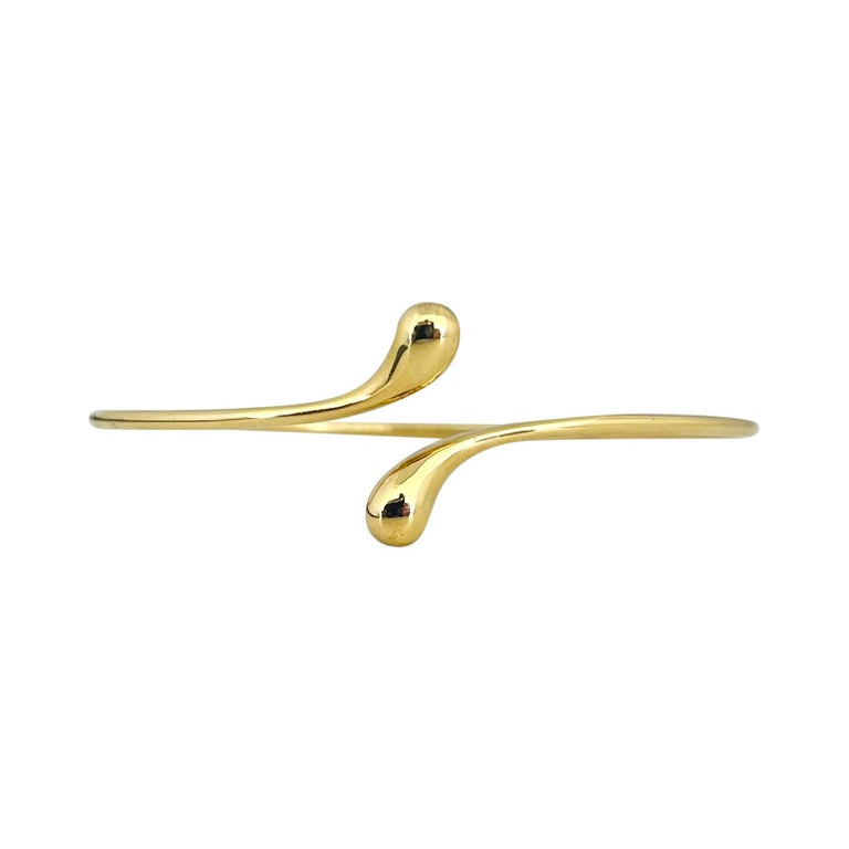 Tiffany and Co. Elsa Peretti 18 Karat Yellow Gold Teardrop Bangle ...