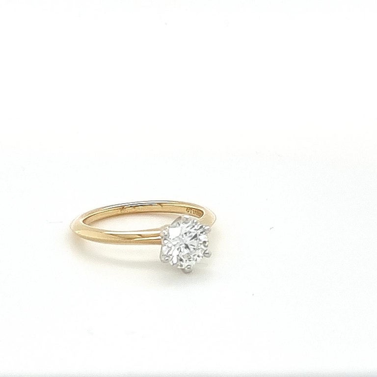 Tiffany and Co Engagement Ring 1.05ct For Sale at 1stDibs