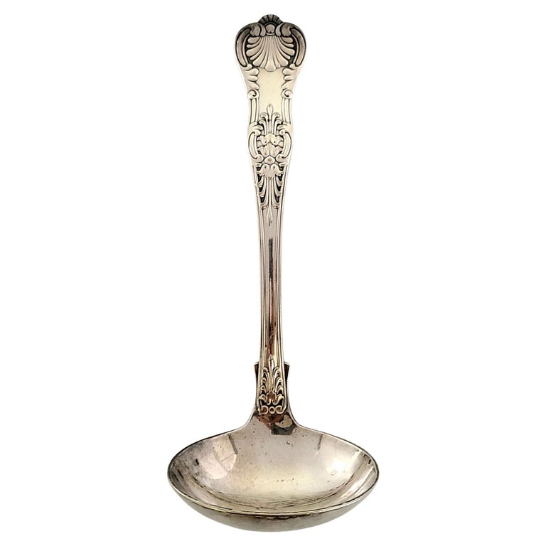 Tiffany and Co English King Silverplate Gravy Ladle For Sale at 1stDibs