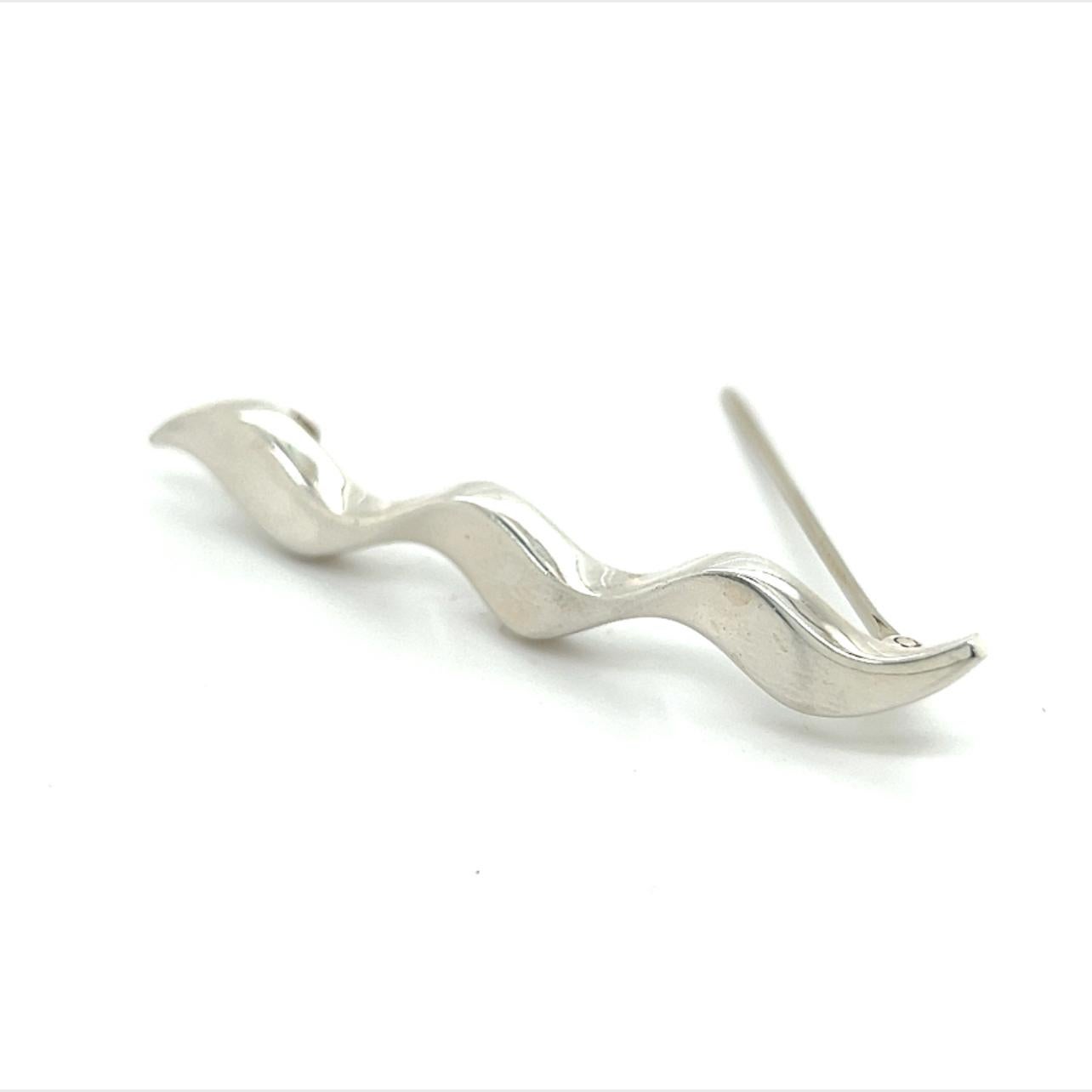 Tiffany and Co Estate Wave Brooch Pin Sterling Silver For Sale at 1stDibs