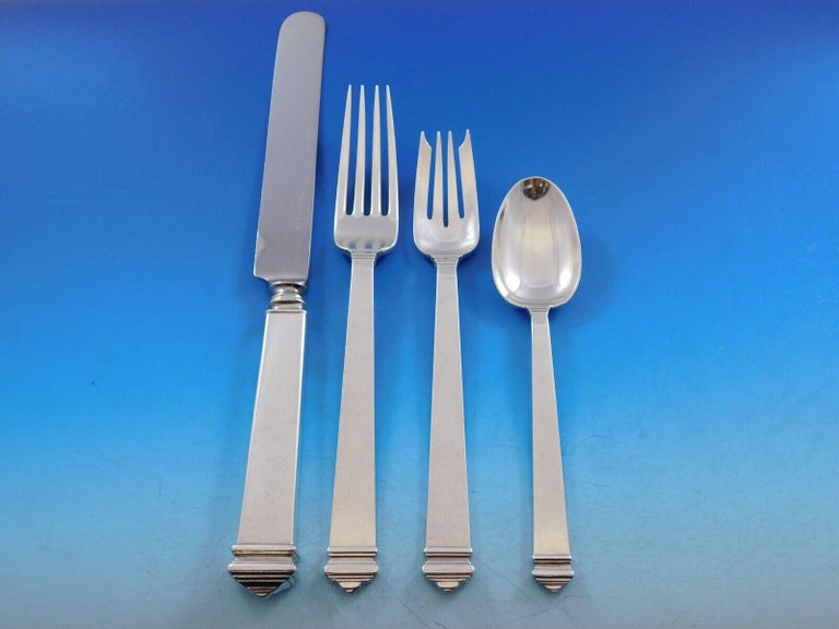 Tiffany and Co. Flatware Set Hampton Pattern 40 pieces Dinner Sterling ...