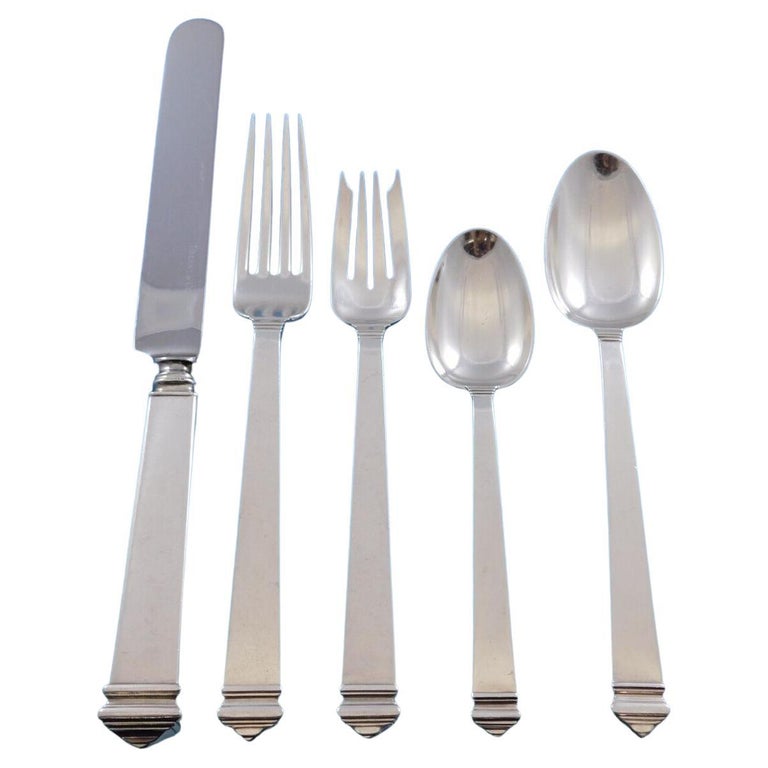 Tiffany and Co. Flatware Set Hampton Pattern 40 pieces Dinner Sterling ...