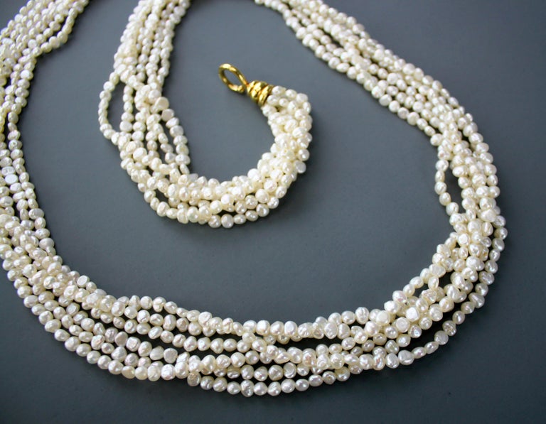 Tiffany And Co Freshwater Pearl Necklace With 18 Karat Gold Clasp For