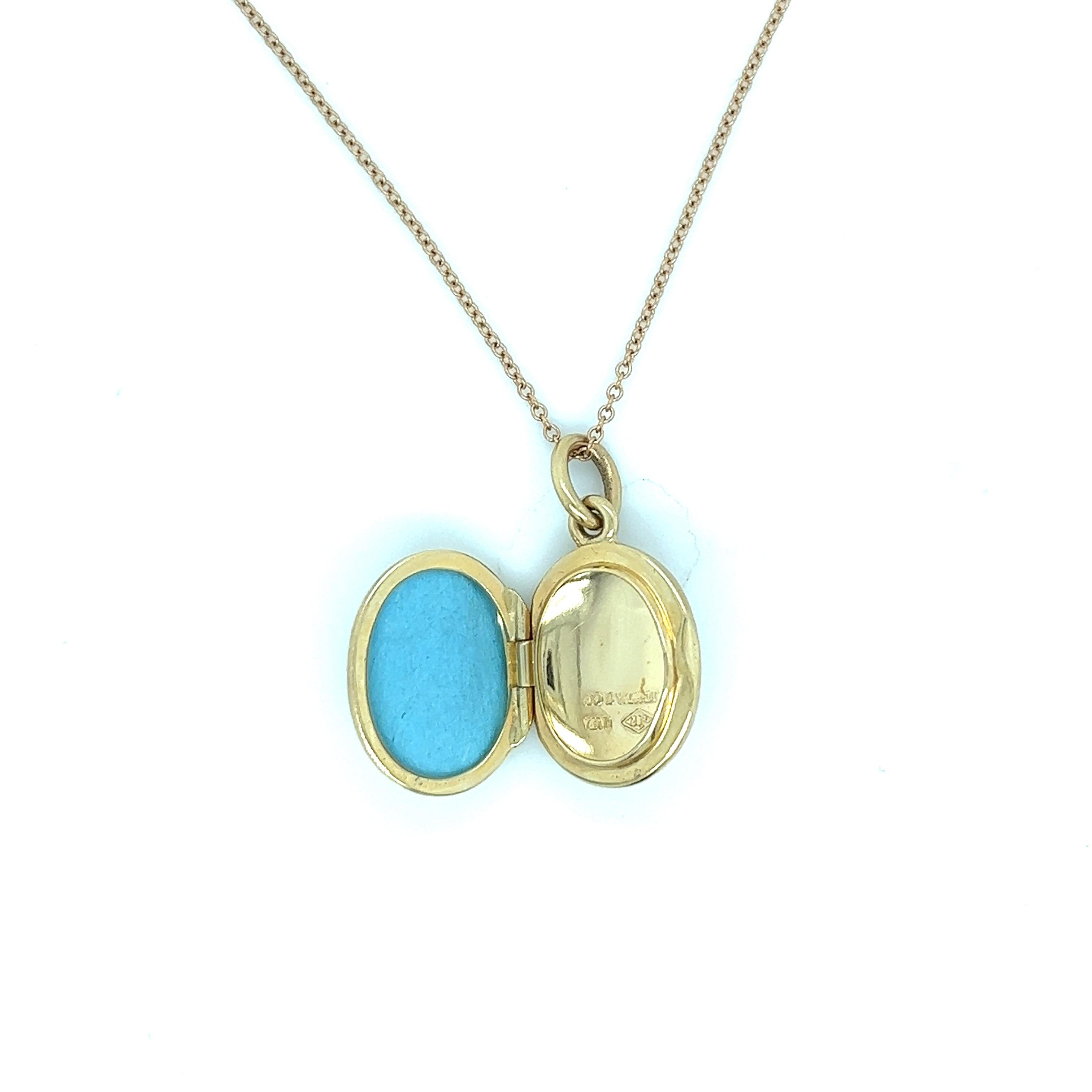 Tiffany and Co. Gold Pendant Locket For Sale at 1stDibs