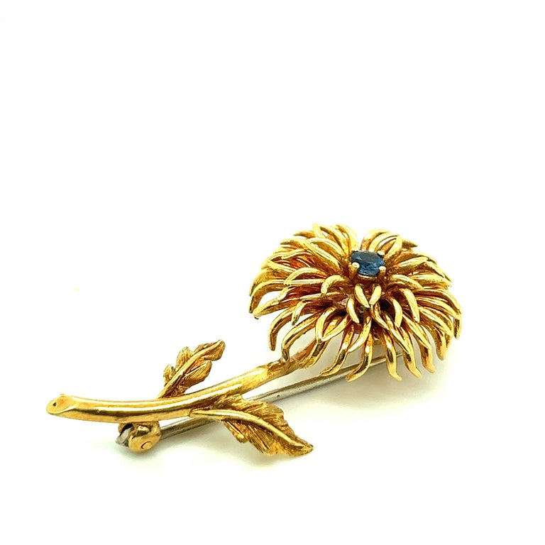 Tiffany and Co. Gold Sapphire Flower Pin Brooch For Sale at 1stDibs