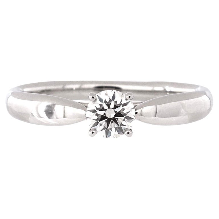 Tiffany and Co. Solitär-Ring aus Platin mit RBC-Diamant im Angebot bei ...