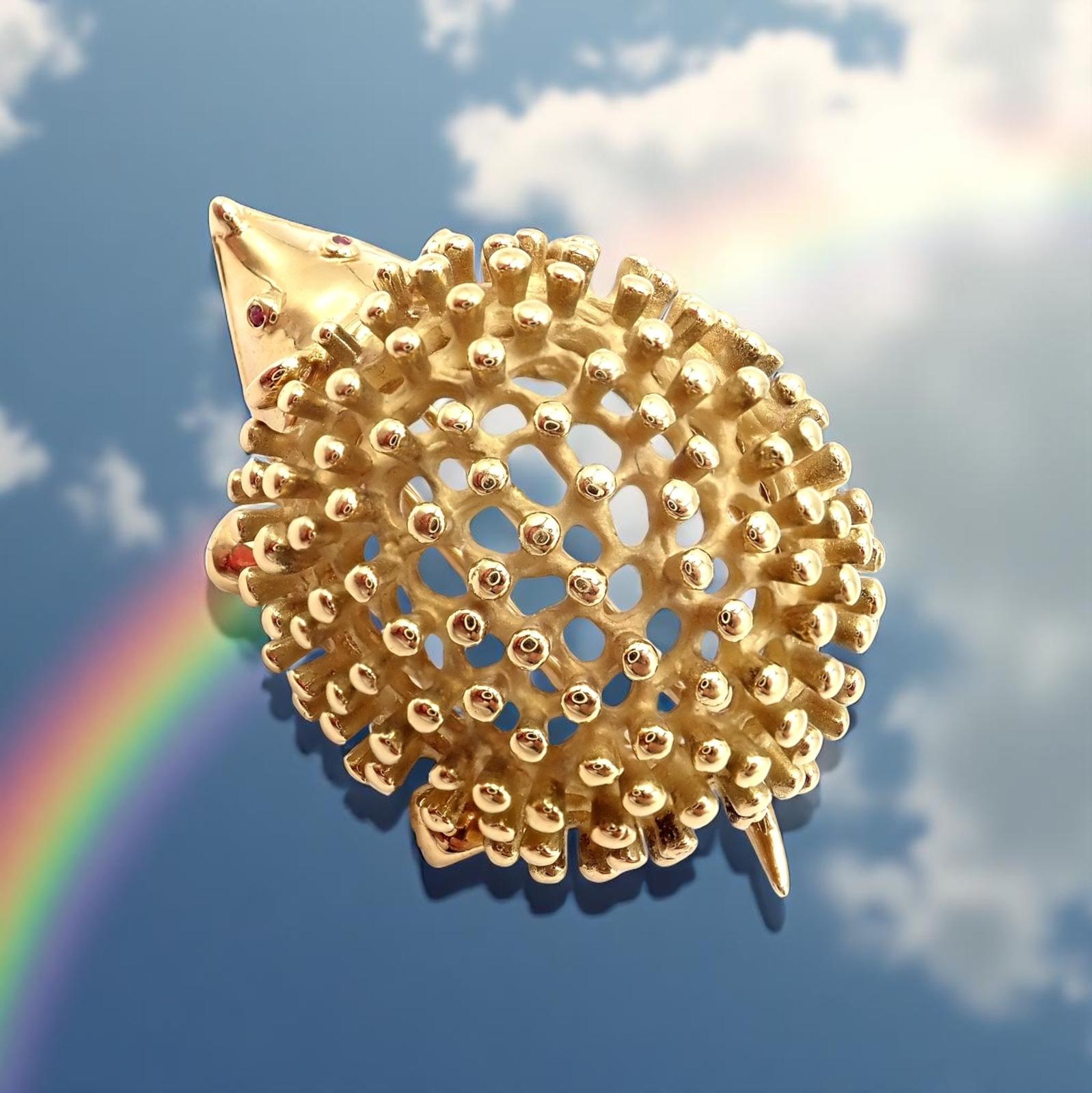 Tiffany and Co Jean Schlumberger Hedgehog Sweet Yellow Gold Brooch Pin ...