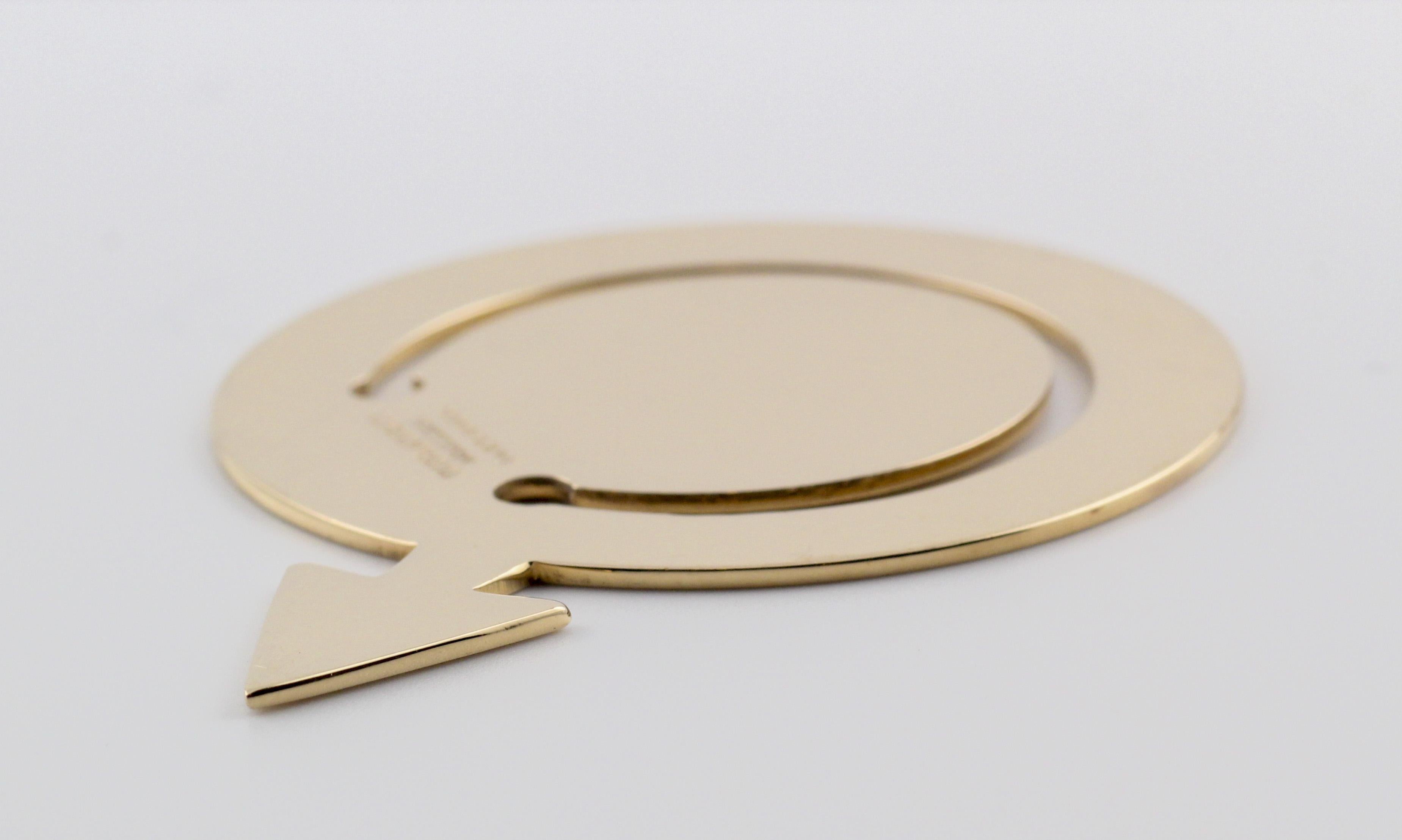 Tiffany and Co. Makers Retro Era 14k Yellow Gold Mars Male Gender Sign ...