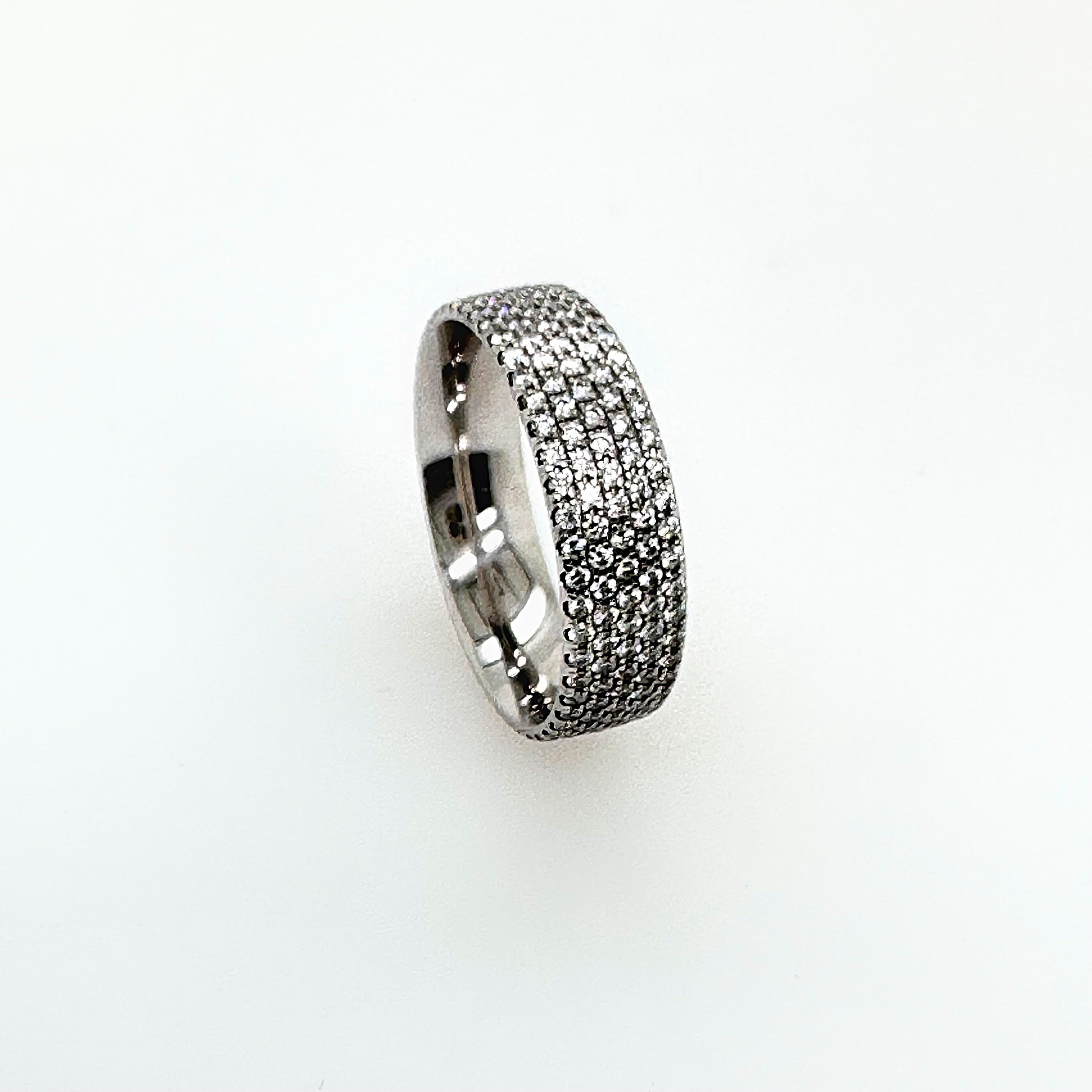 Tiffany and Co Metro 5 Row Diamond 0.90 TCW Band in 18 Karat White Gold ...