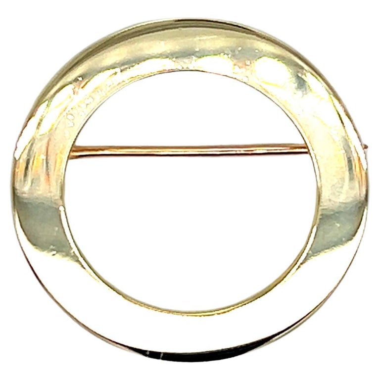 Tiffany and Co. Open Circle Pin in 14k Yellow Gold For Sale at 1stDibs