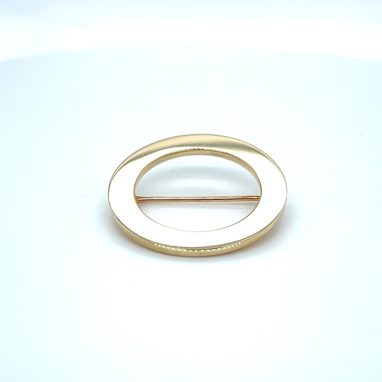 Tiffany and Co. Open Circle Pin in 14k Yellow Gold For Sale at 1stDibs
