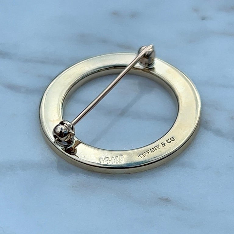 Tiffany and Co. Open Circle Pin in 14k Yellow Gold For Sale at 1stDibs