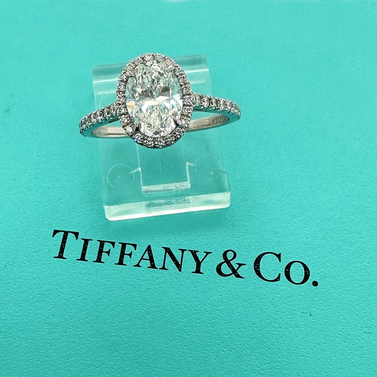 Tiffany and Co. Oval Diamond Soleste 1.33 tcw D VVS2 Engagement Ring ...