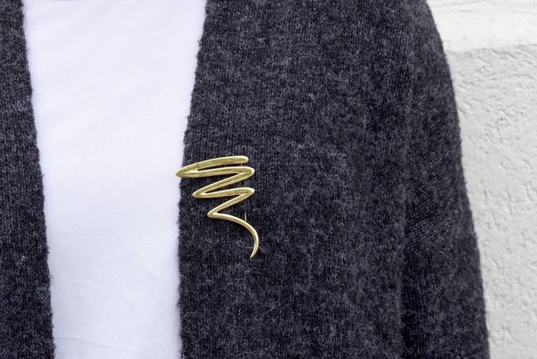 Tiffany and Co. Paloma Picasso 18 Karat Yellow Gold Squiggle Pin For ...
