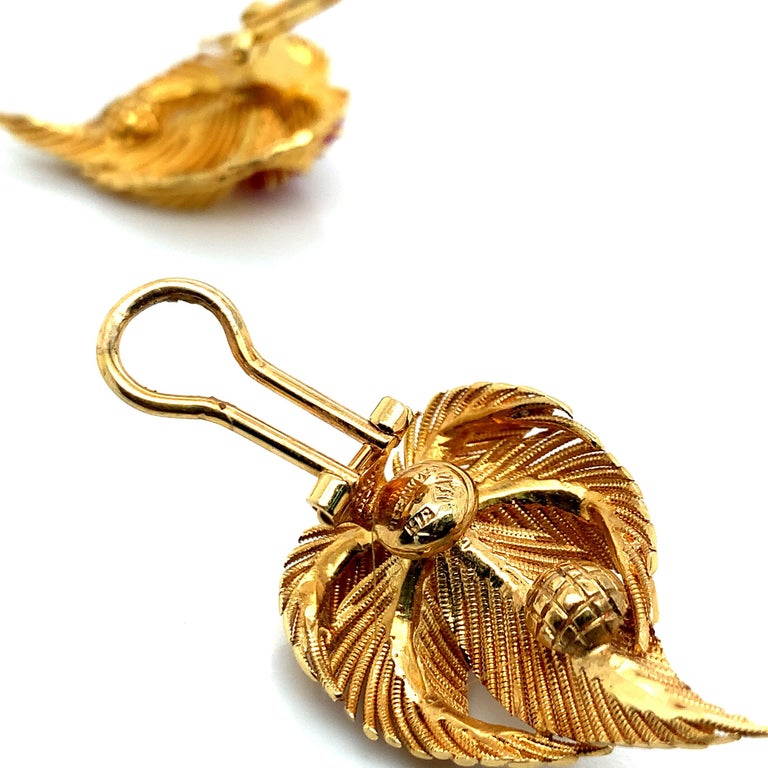 Tiffany and Co. Pink Sapphires Gold Ear Clips For Sale at 1stDibs