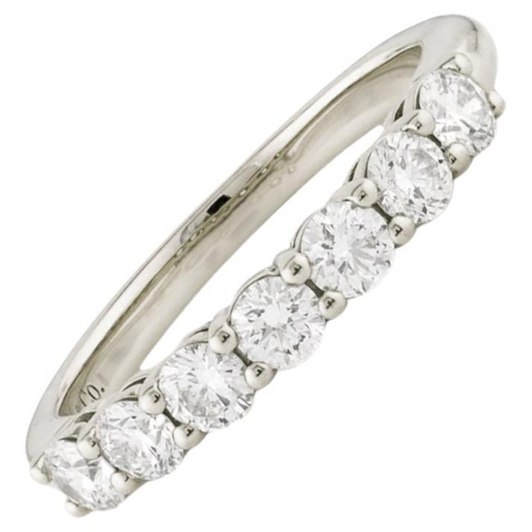 Tiffany and Co. Halbkreisförmiger Platin-Diamant-Embrace-Ring im ...