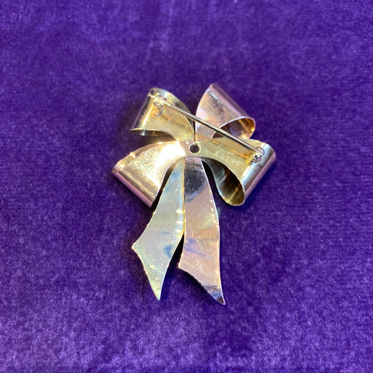 Tiffany and Co. Retro Diamond and Two Tone Gold Ribbon Brooch For Sale ...