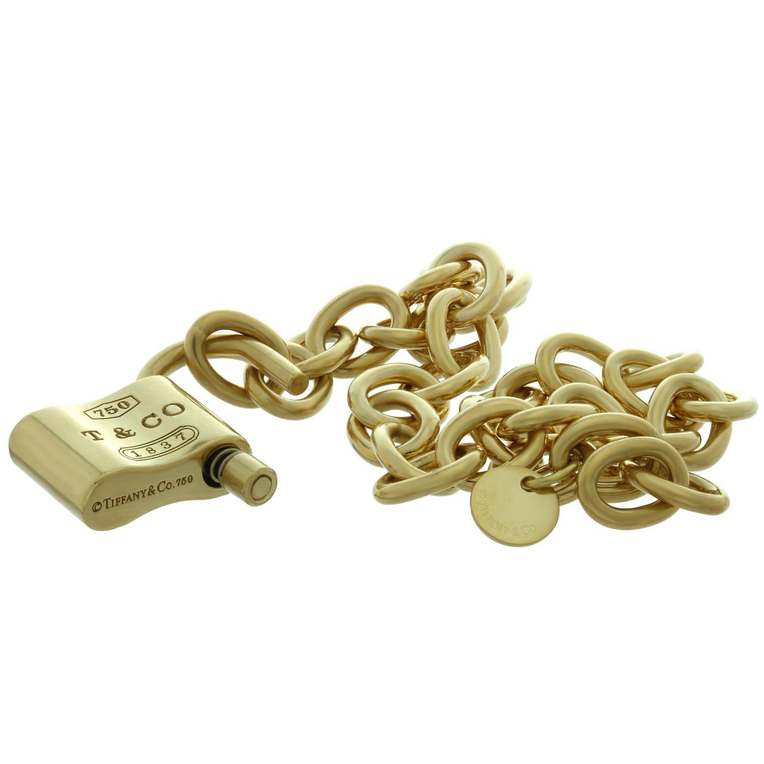 Tiffany and Co. Round Link Chain Yellow Gold Lock Bracelet For Sale at ...