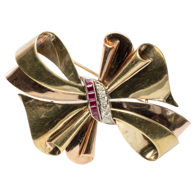 Tiffany and Co Ruby Diamond Brooch Bow Ribbon 14K Gold For Sale at 1stDibs