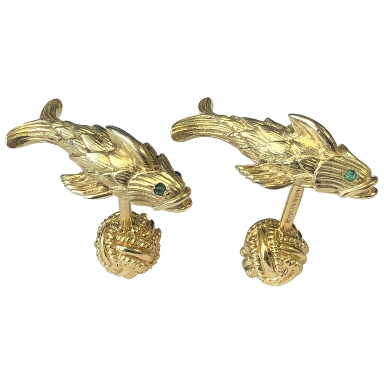 Tiffany and Co. Schlumberger Yellow Gold Fish Cufflinks at 1stDibs
