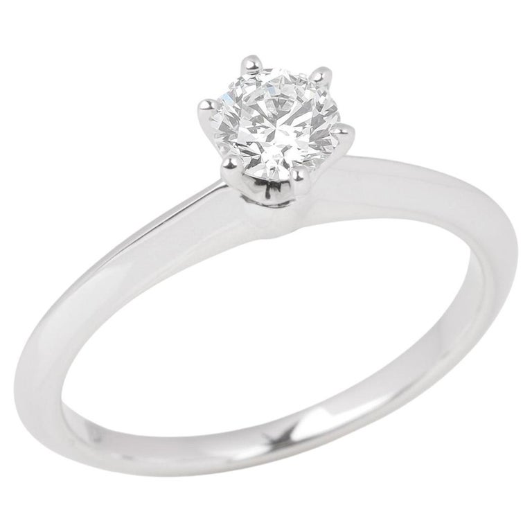 Tiffany and Co. Setting 0.37 Carat Diamond Solitaire Ring For Sale at ...