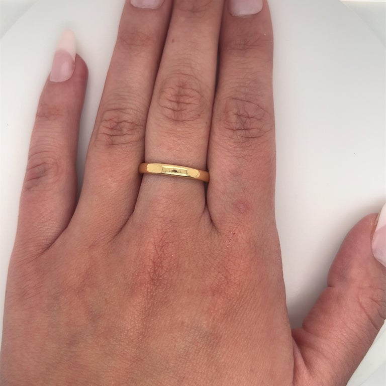 Tiffany and Co. Signed 18k Yellow Gold Wedding Ring Band For Sale at ...