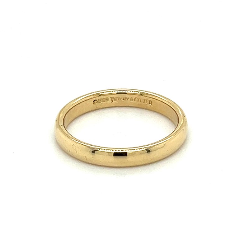 Tiffany and Co. Signed 18k Yellow Gold Wedding Ring Band For Sale at 1stDibs