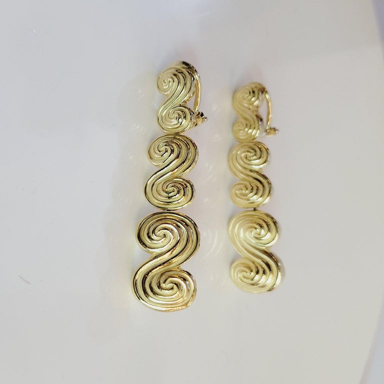 Tiffany and Co. Spiro Earrings circa 1993 Swirl Long Drops 18k Yellow ...