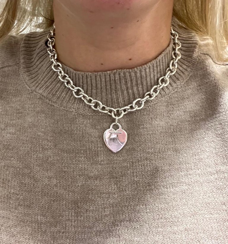 Tiffany and Co. Sterling Silver Heart Charm Link Pendant Necklace at ...