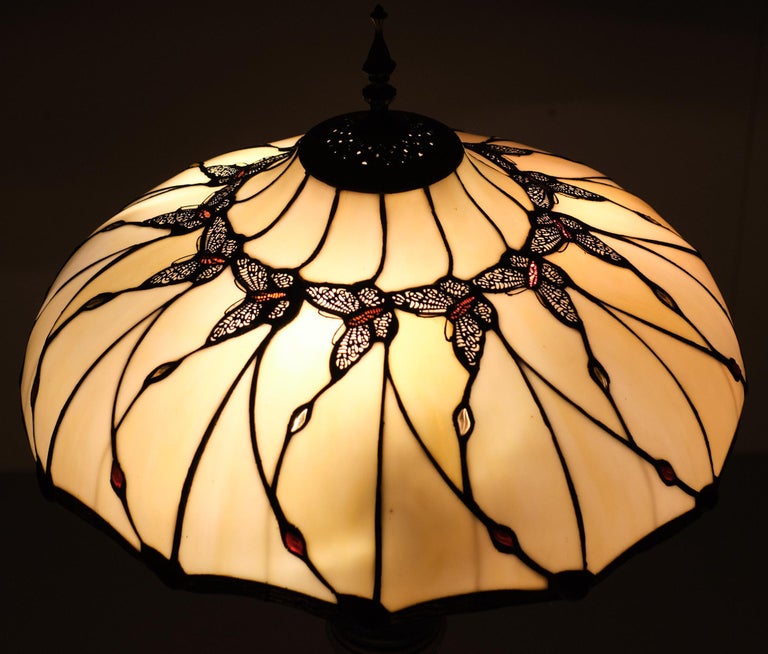 Tiffany and Co. Style Floor Lamp Glass Stain Shade For Sale at 1stDibs