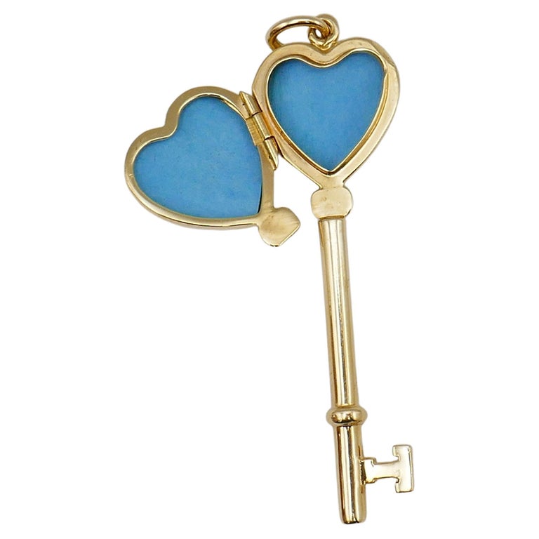 Tiffany and Co. Vintage Gold Heart Key Locket Pendant For Sale at 1stDibs