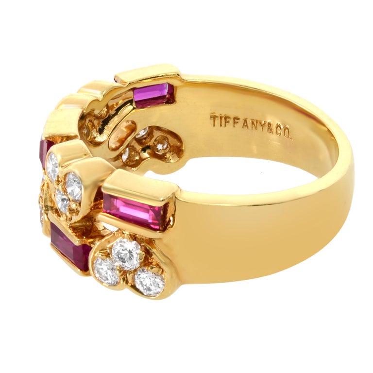 Tiffany and Co. Vintage Natural Ruby and Diamond Ring 18k Yellow Gold ...