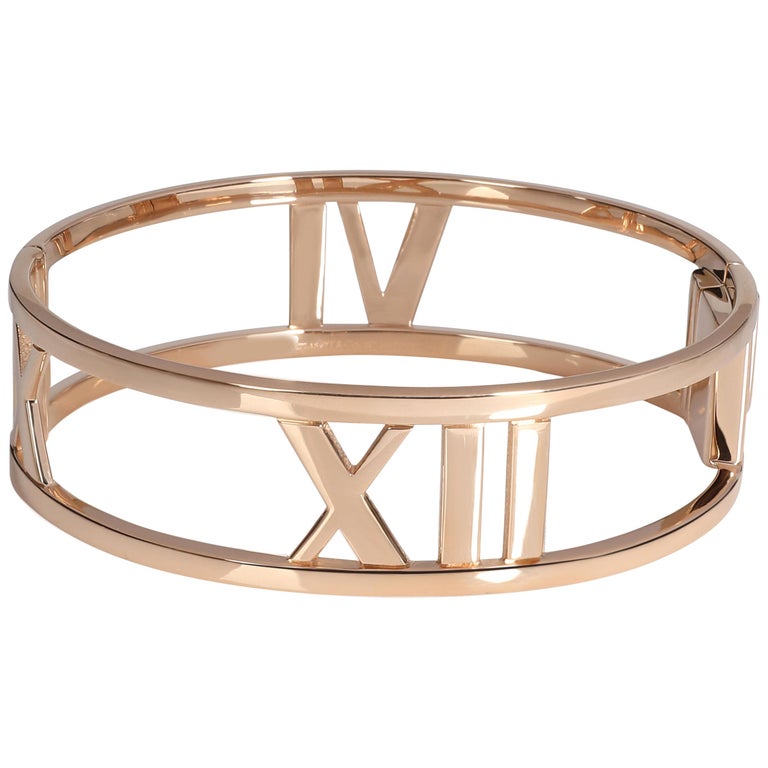 Tiffany and Co. Wide Atlas Bangle in 18K Rose Gold For Sale at 1stDibs