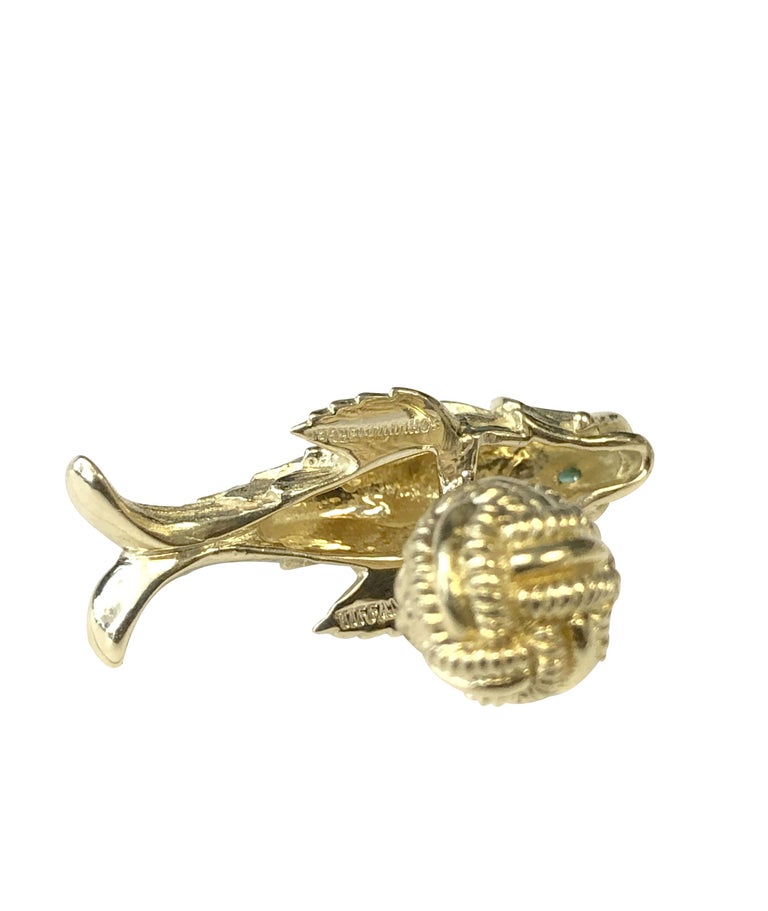 Tiffany and Co. Schlumberger Yellow Gold Fish Cufflinks at 1stDibs