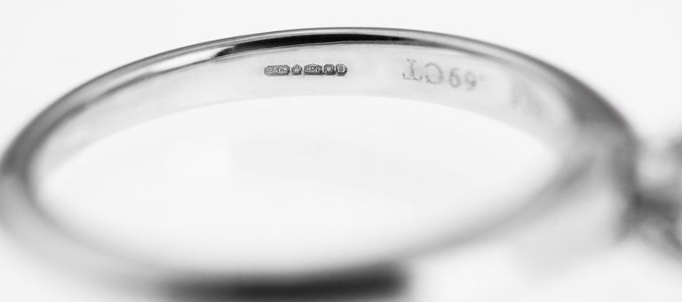 Tiffany Platinum single stone/Solitaire round brilliant 0.69ct H IF ...