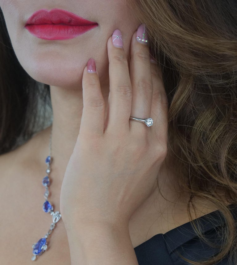 Tiffany Platinum single stone/Solitaire round brilliant 0.69ct H IF ...