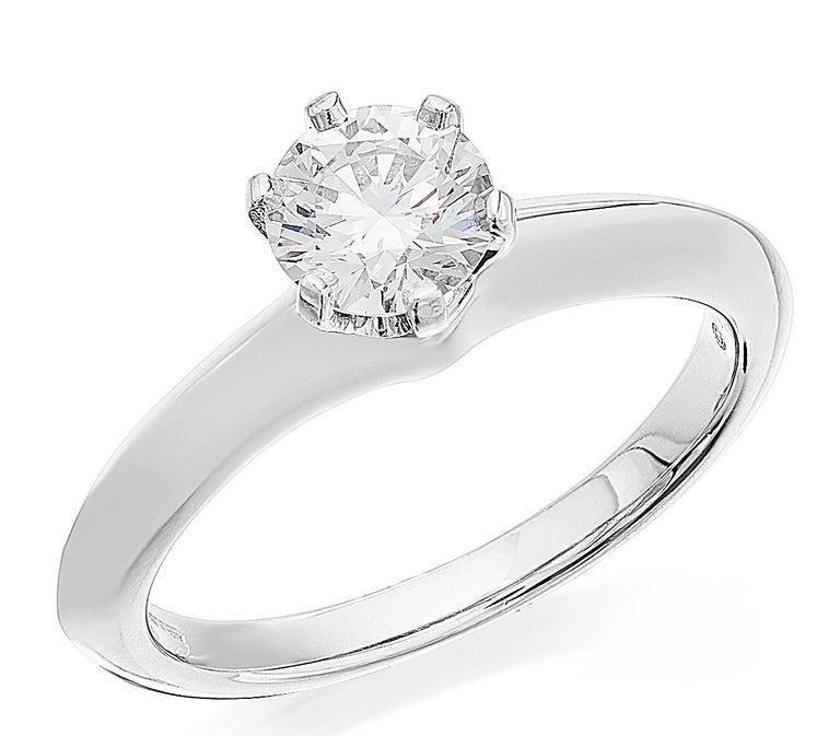 Tiffany Platinum single stone/Solitaire round brilliant 0.69ct H IF ...